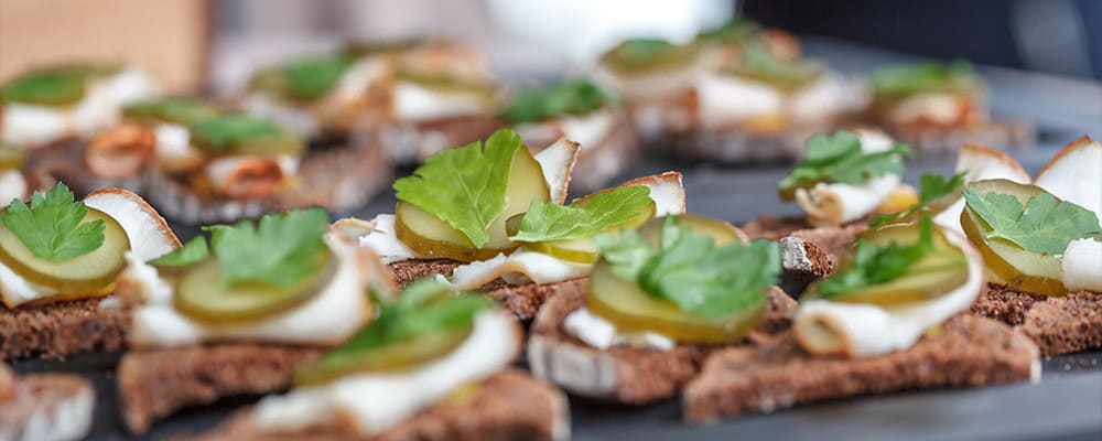 Rentabiliza el Momento Copas con Snacks